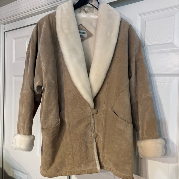 Fitz-Wright | Jackets & Coats | Vintage 9s Suedefaux Fur Jacket ...